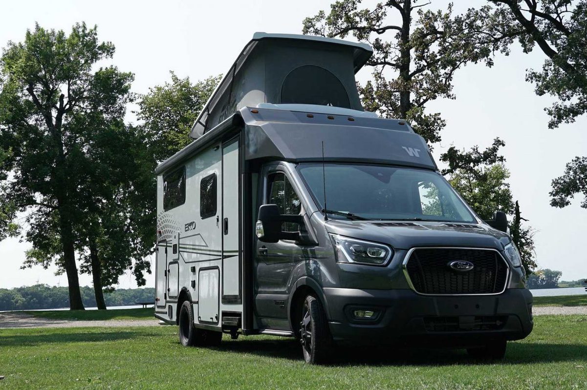 Winnebago EKKO - RV Links